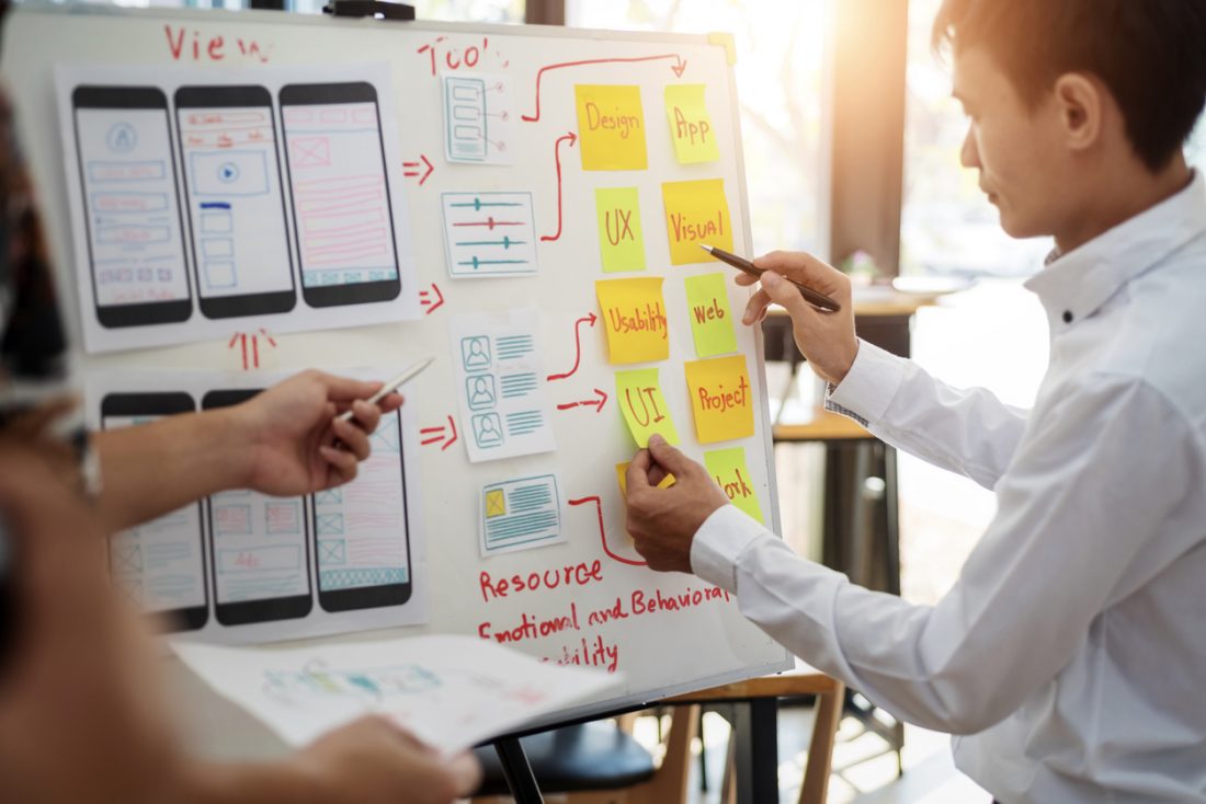 Lead UX/UI Software Designer & Frontend developer - Vergic Engage